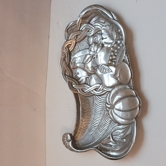 Lenox | Dining | Lenox Vintage Metal Thanksgiving Harvest Cornucopia ...